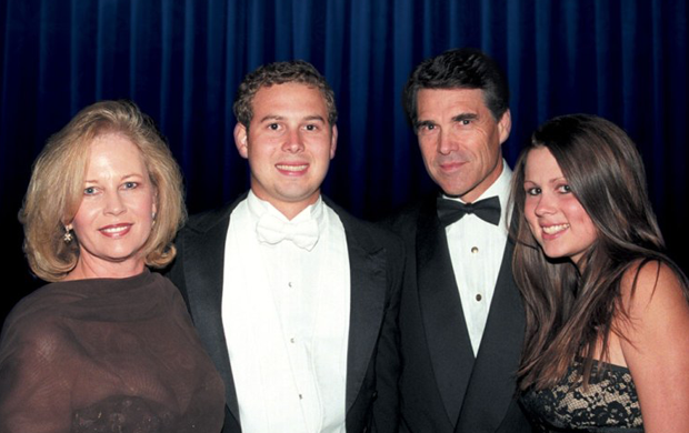 Rick Perry Takes His Lumps (of Coal) Over Pro-Christmas Ad – Texas Monthly