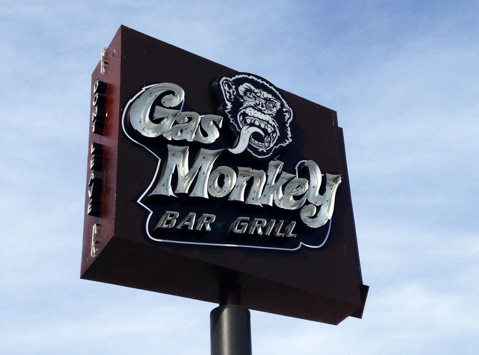 Gas Monkey Bar and Grill – Texas Monthly