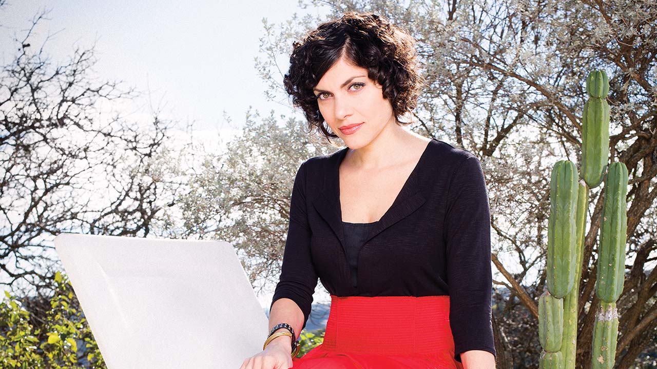 A Chat with Carrie Rodriguez