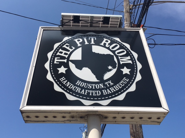 The Pit Room – Texas Monthly