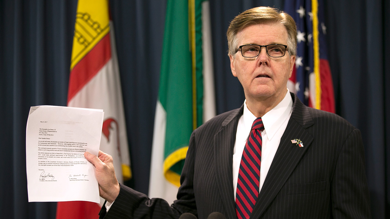 Patrick Backs Straus Into a Corner – Texas Monthly