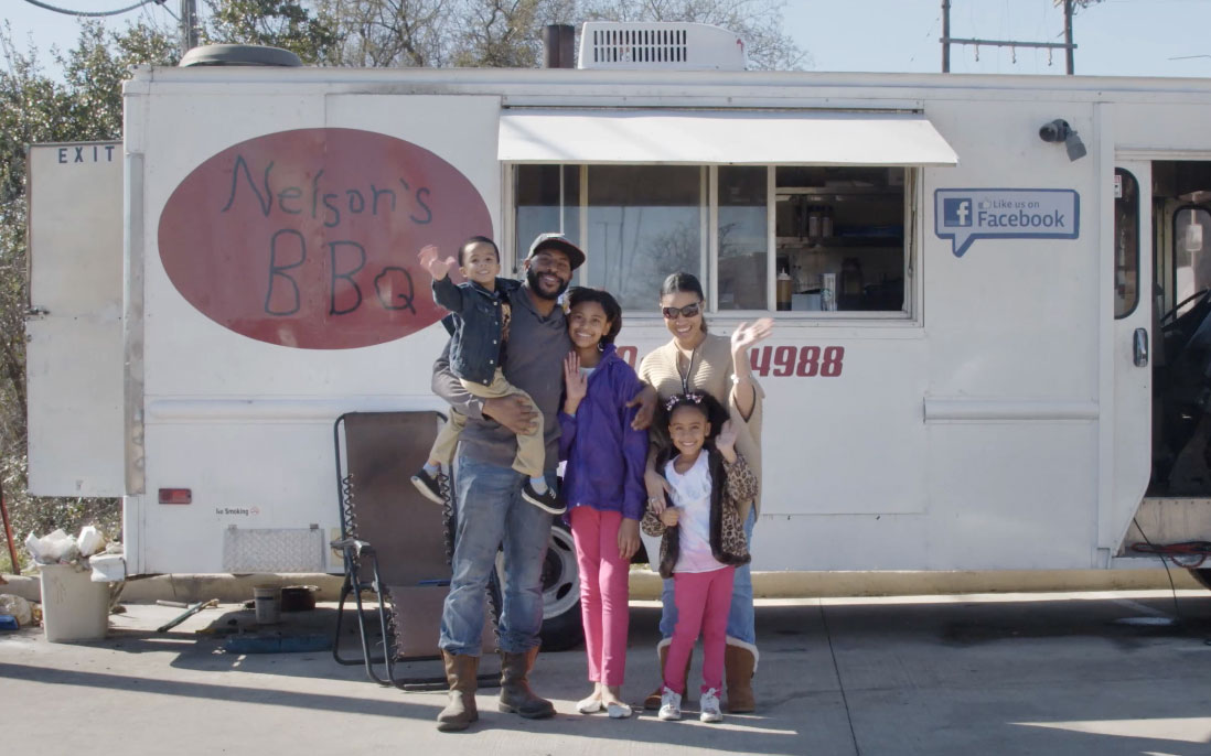 Small Town Smokers: Nelson's BBQ in San Antonio Is a Family Affair ...