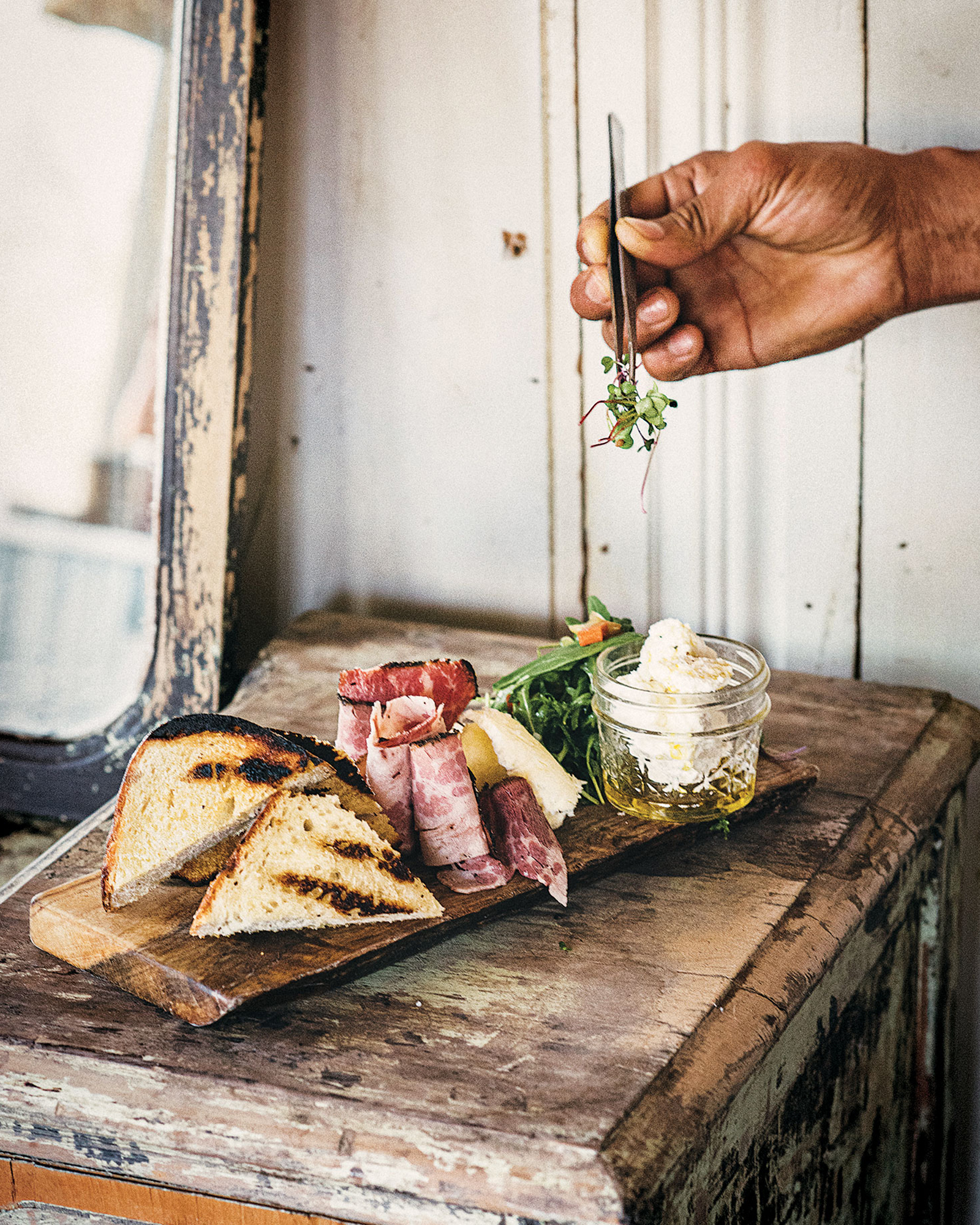 Kindling Texas Kitchen Brings Big-City Flavors to Cibolo – Texas Monthly