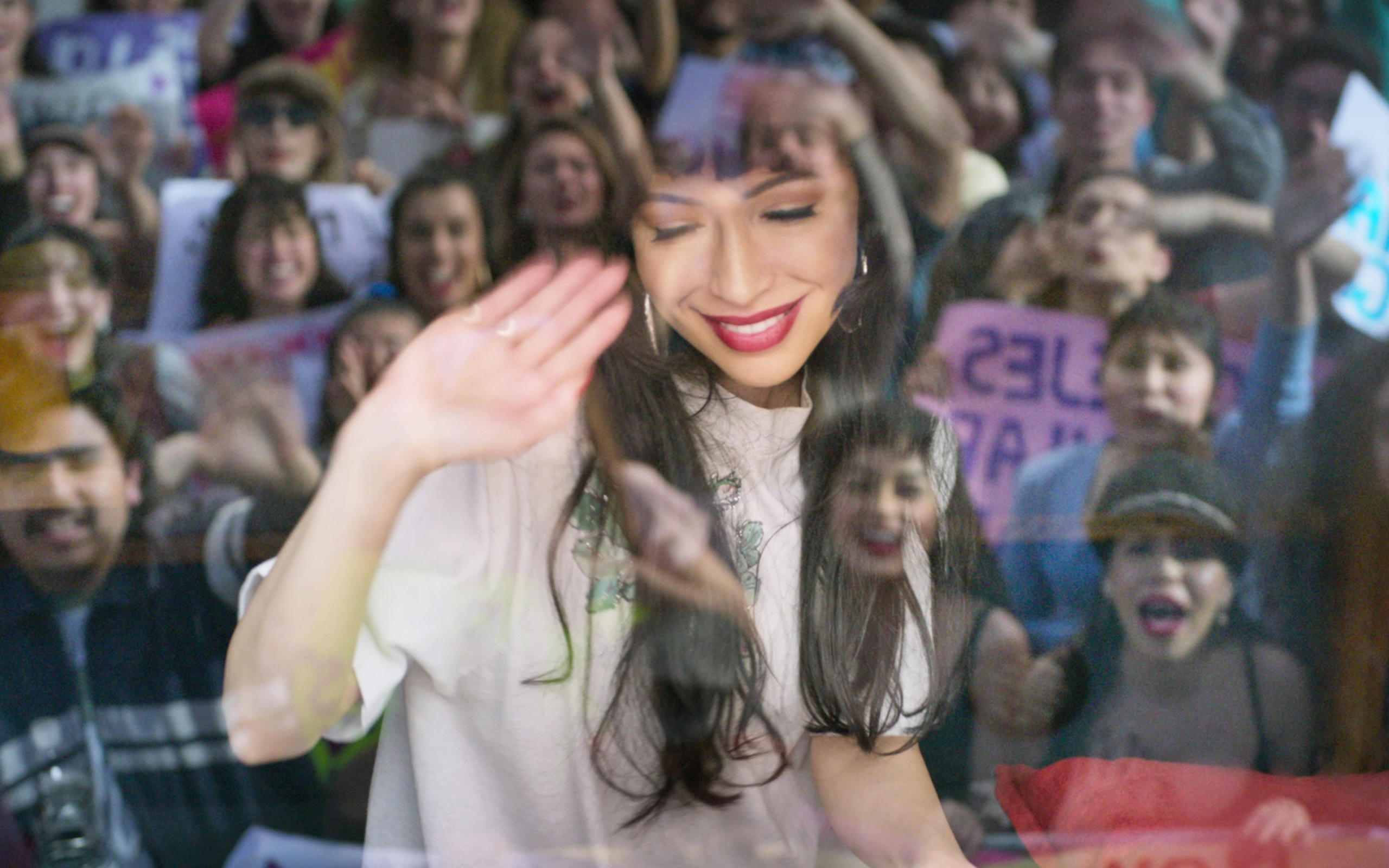 We Need to Talk About Selena – Texas Monthly