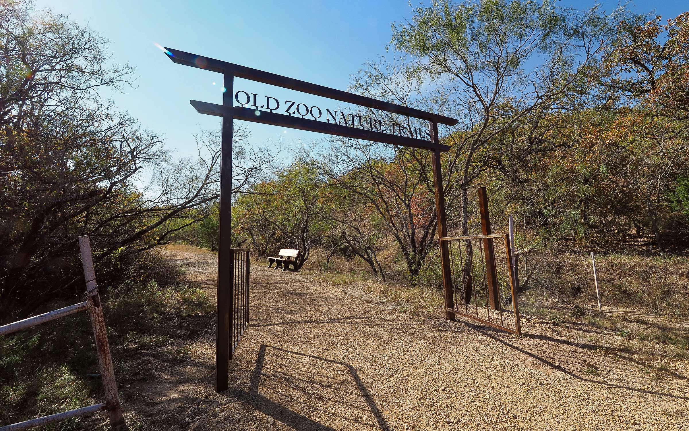 Explore an Old Zoo in the North Texas Town of Cisco – Texas Monthly