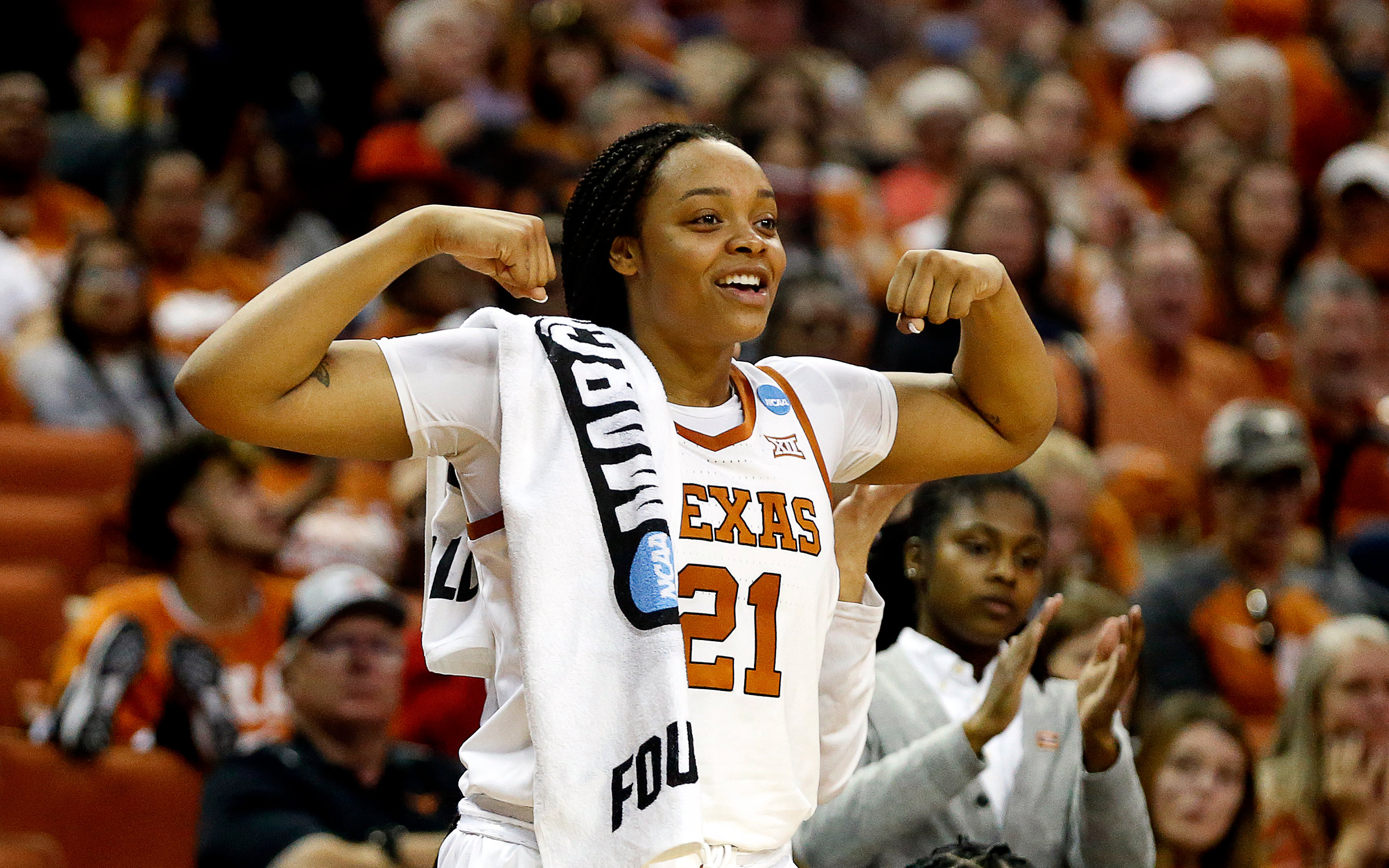 Texas Women’s Basketball Is Already What Longhorns Football Wants to Be