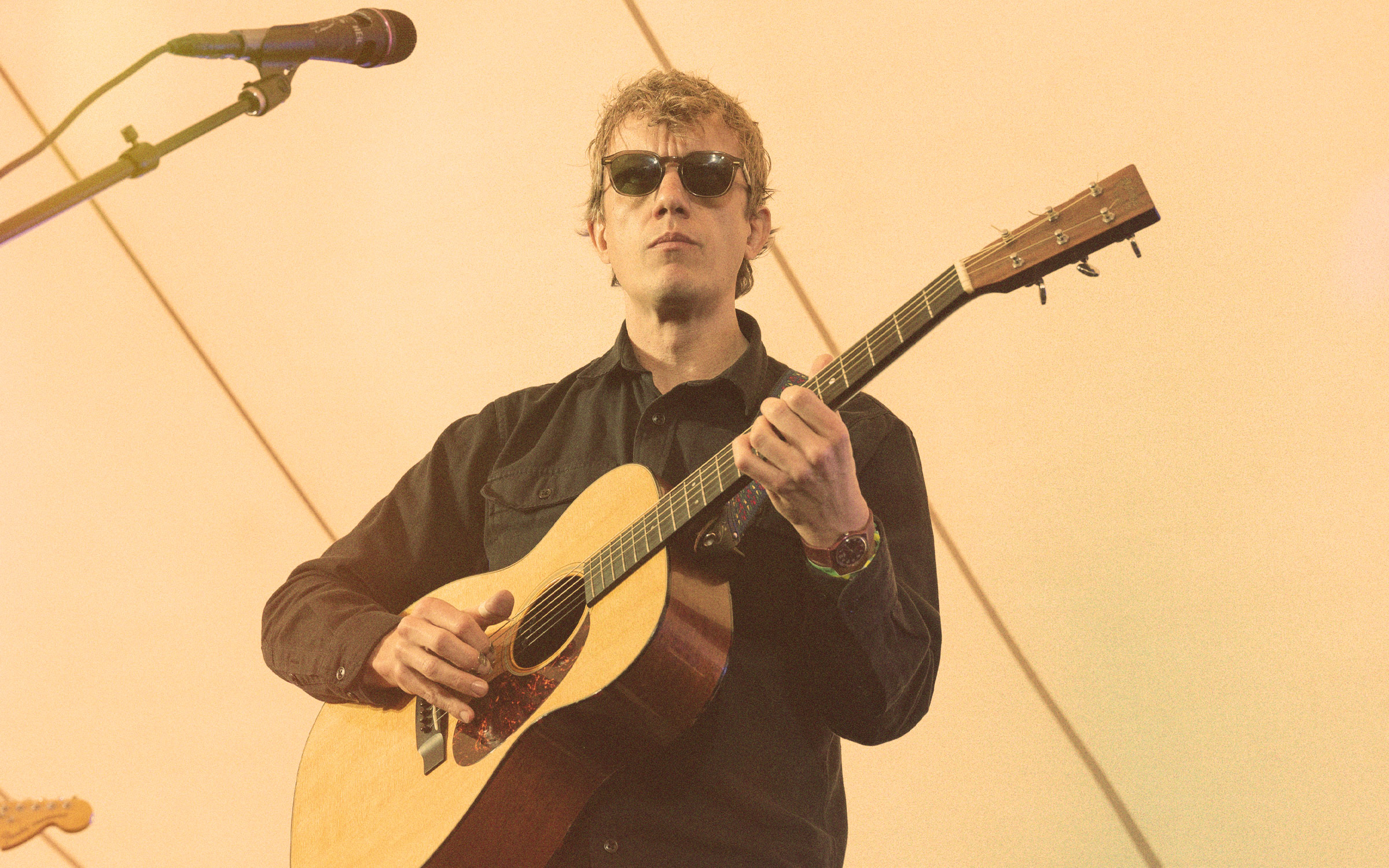 Steve Gunn on Django Reinhardt, and Willie Nelson’s “Hands on the Wheel”