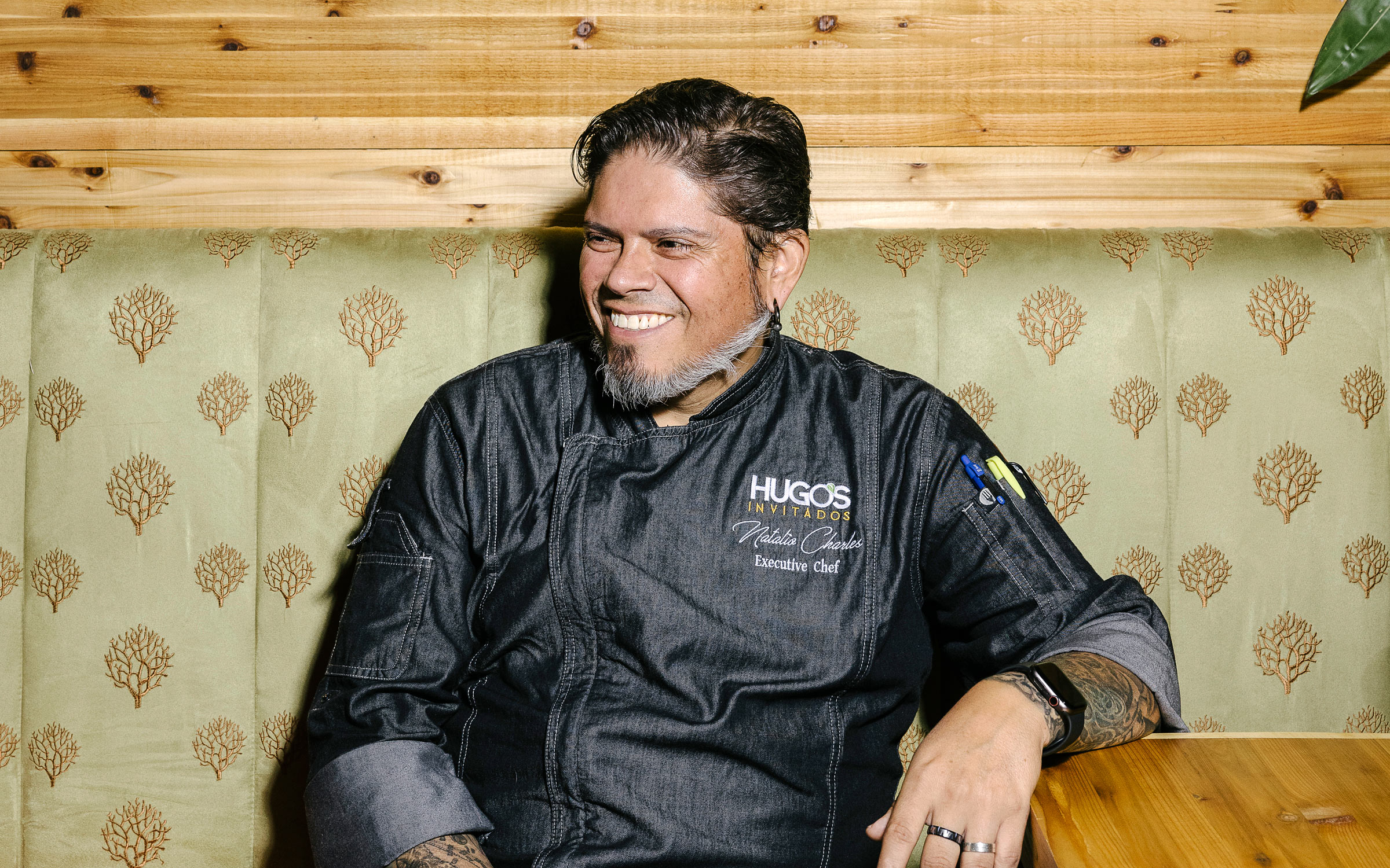 Hugo's Invitados – Texas Monthly