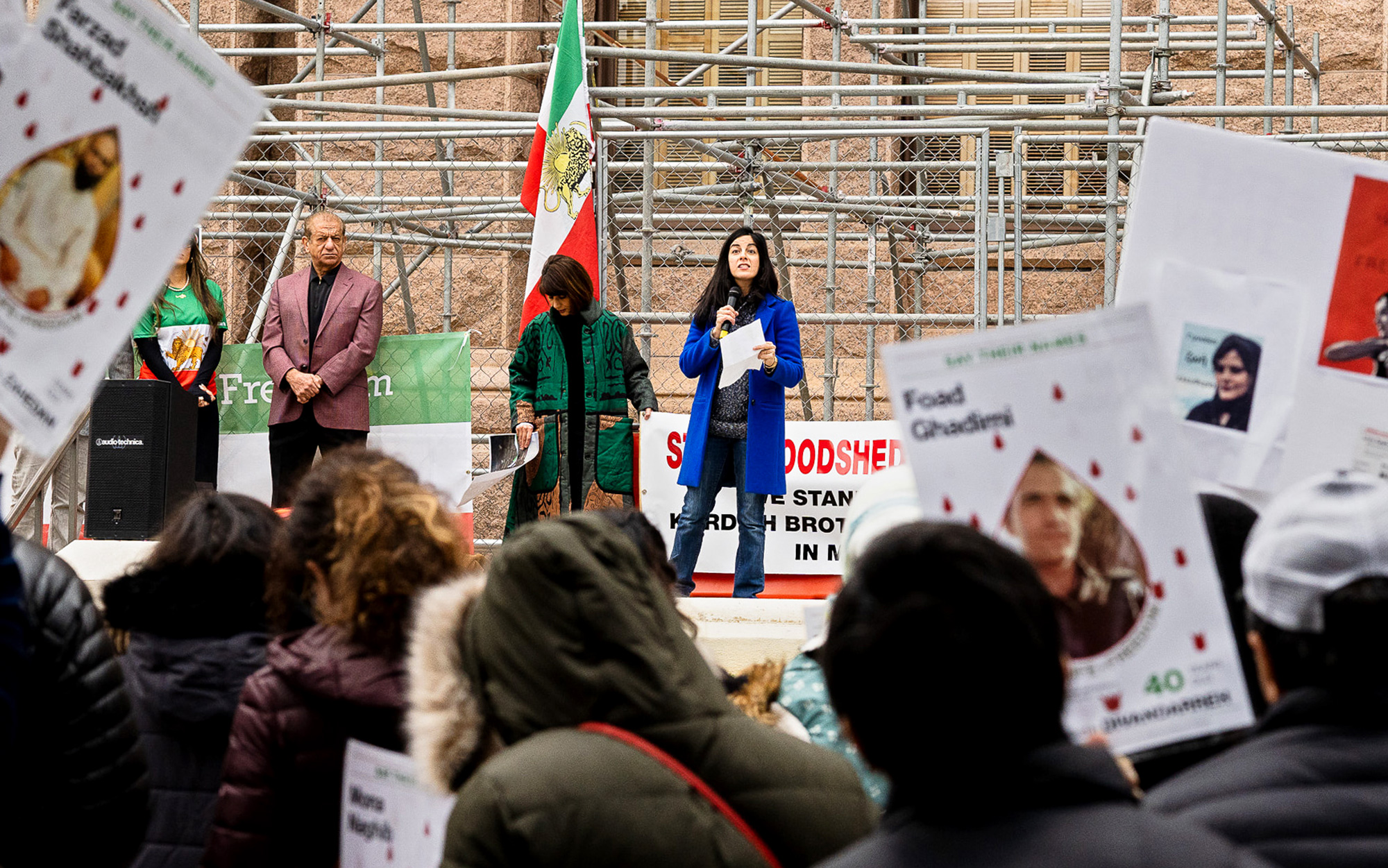 The Iranian-Texan Teaching Persian Through Protest – Texas Monthly