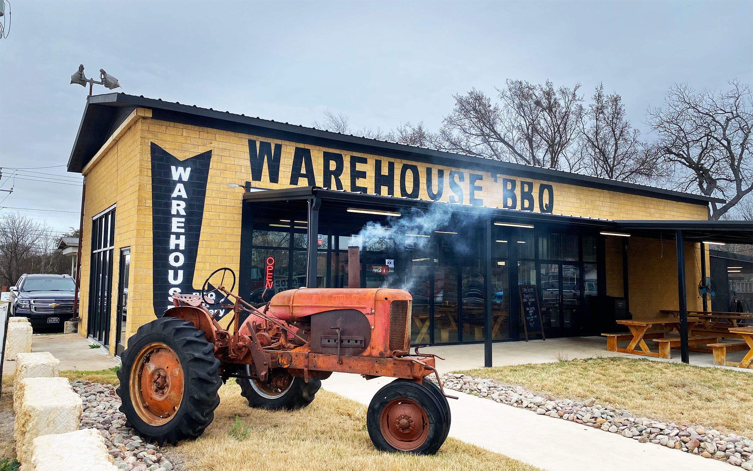 Warehouse BBQ and Meetery Brings BBQ Back to Burnet – Texas Monthly