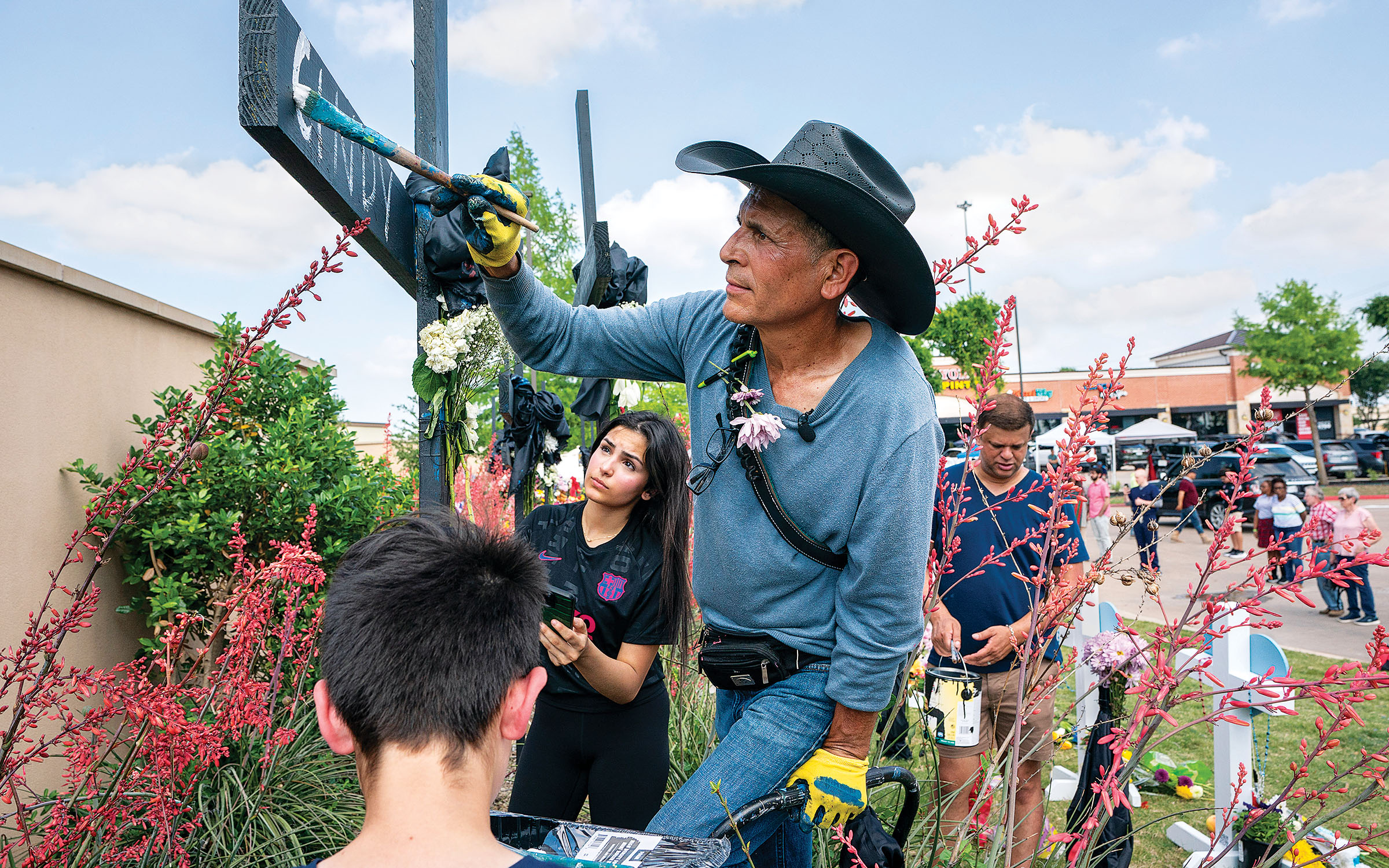 Meet Roberto Marquez, Texas’s Disaster Artist