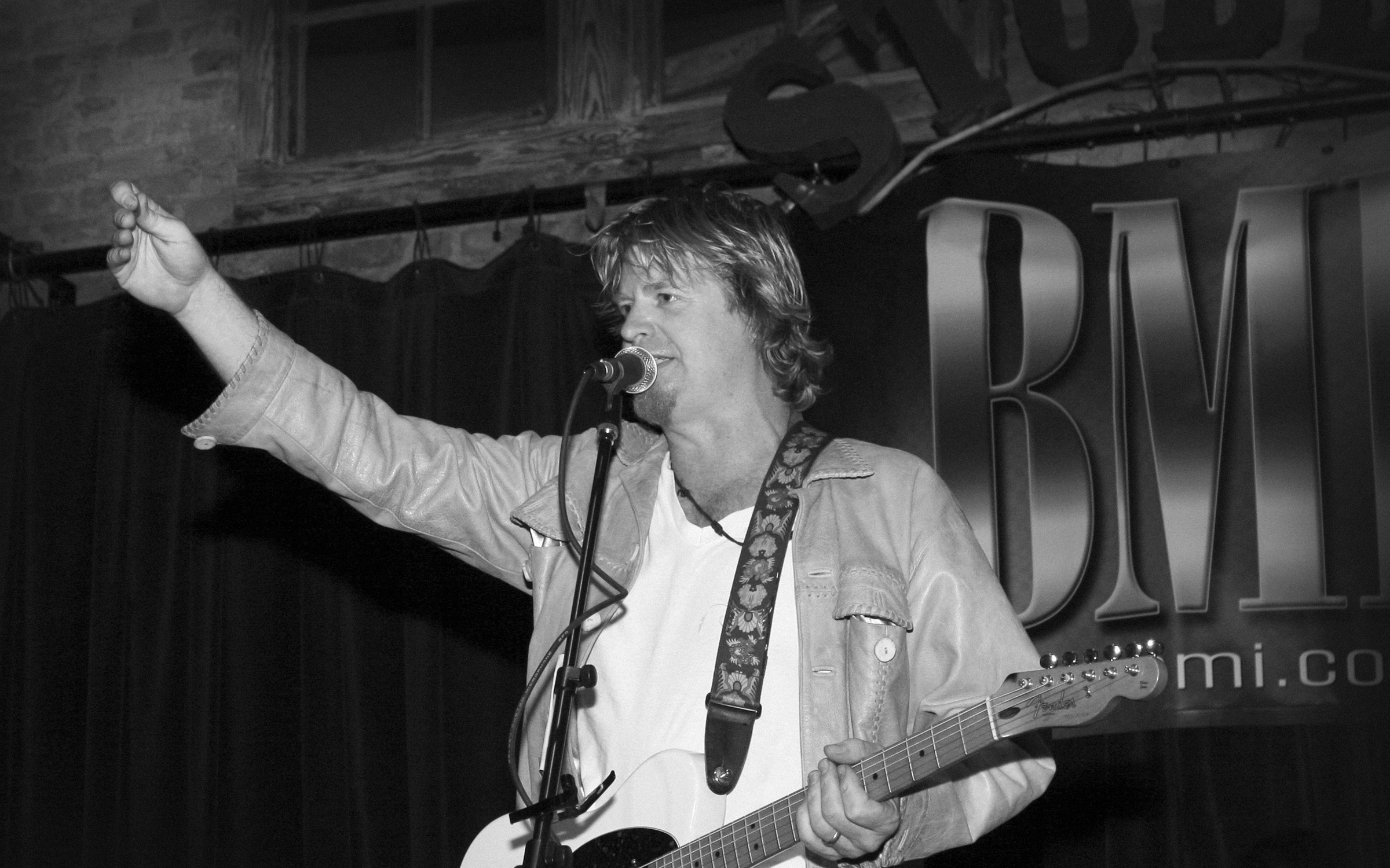 Remembering Charlie Robison, Always the Coolest Dude in the Room ...